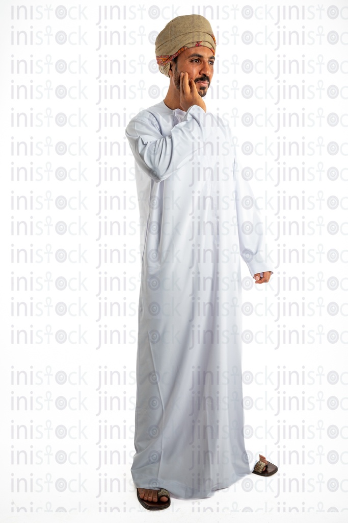 Omani arab khaliji man from gulf with toothache | Jini Stock